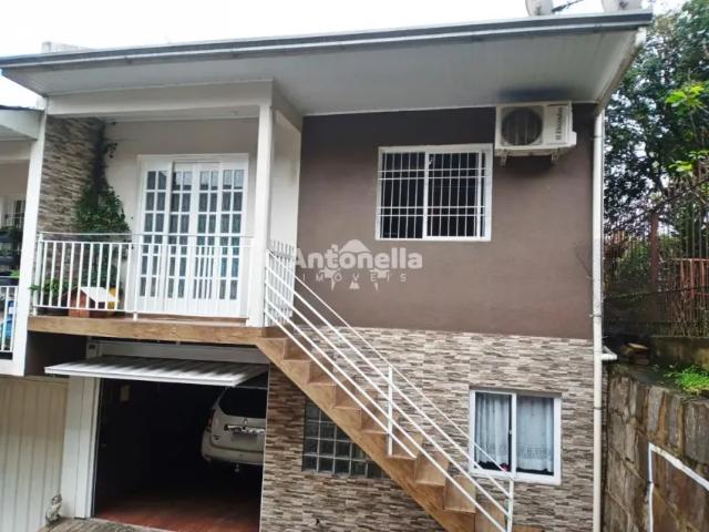 Sobrado com 2 Quartos e 1 banheiro à Venda, 67 m² por R$ 270.000