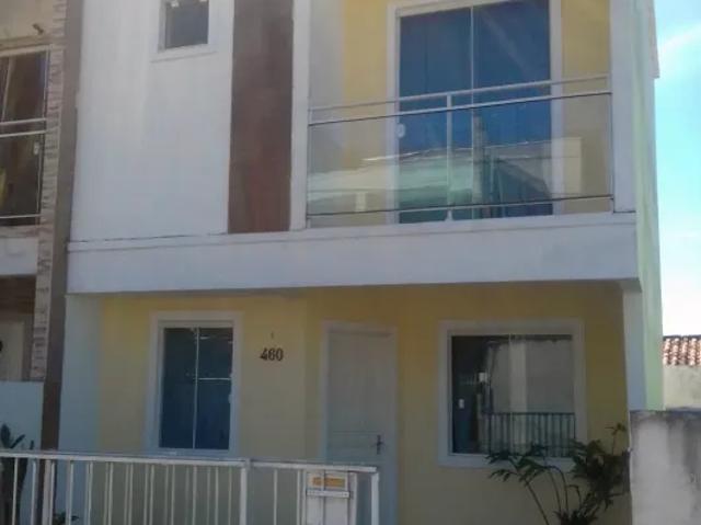 Sobrado com 2 Quartos e 1 banheiro à Venda, 70 m² por R$ 280.000