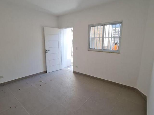 Sobrado com 2 Quartos e 1 banheiro à Venda, 75 m² por R$ 519.000