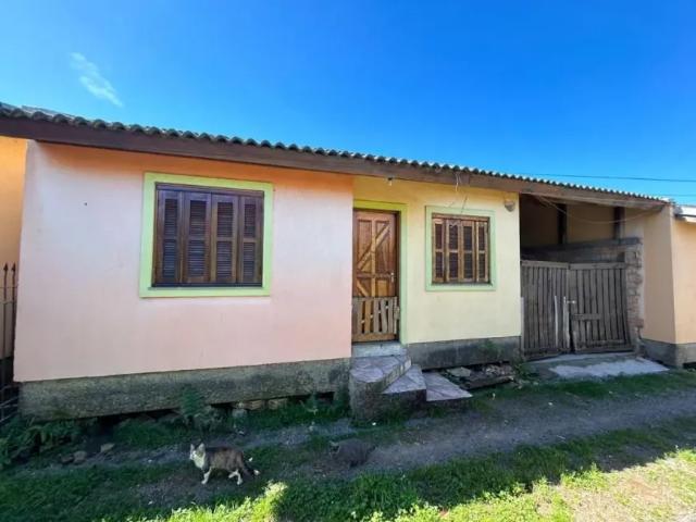 Sobrado com 2 Quartos e 1 banheiro à Venda, 92 m² por R$ 180.000