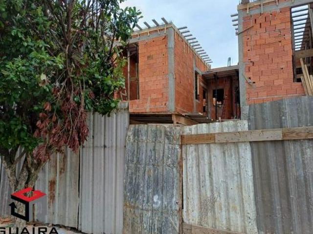 Sobrado com 2 quartos e 1 suíte em Santo André