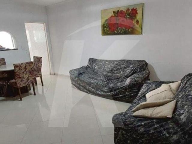 Sobrado com 2 quartos e 1 vaga no Jd. Tremembé