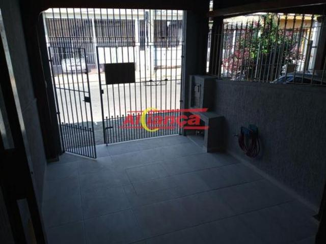 Sobrado com 2 Quartos e 2 banheiros 87 m²