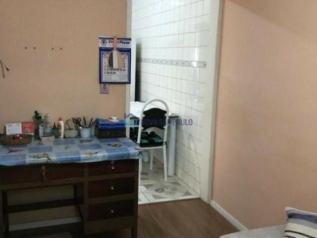 Sobrado com 2 quartos e 2 banheiros