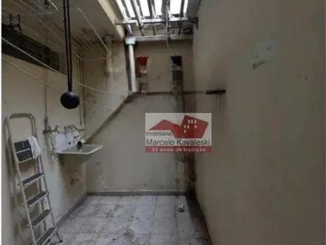 Sobrado com 2 Quartos e 2 banheiros à Venda, 100 m²