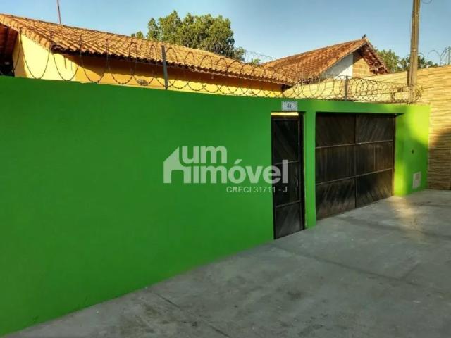 Sobrado com 2 Quartos e 2 banheiros à Venda, 150 m² por R$ 190.000