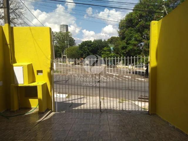 Sobrado com 2 Quartos e 2 banheiros à Venda, 125 m² por R$ 320.000