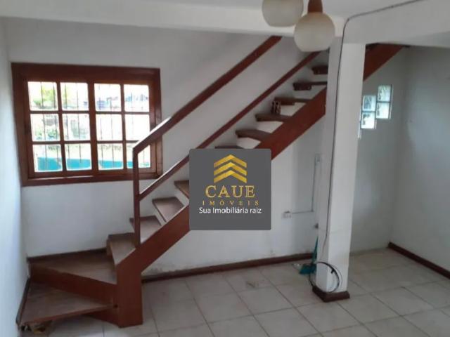 Sobrado com 2 Quartos e 2 banheiros à Venda, 343 m² por R$ 190.000