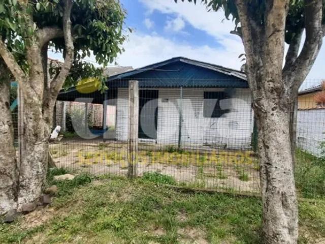 Sobrado com 2 Quartos e 2 banheiros à Venda, 50 m² por R$ 100.000