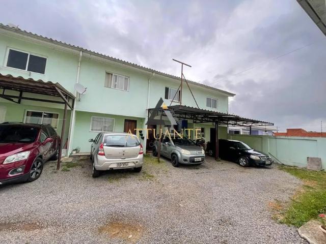 Sobrado com 2 Quartos e 2 banheiros à Venda, 66 m² por R$ 230.000