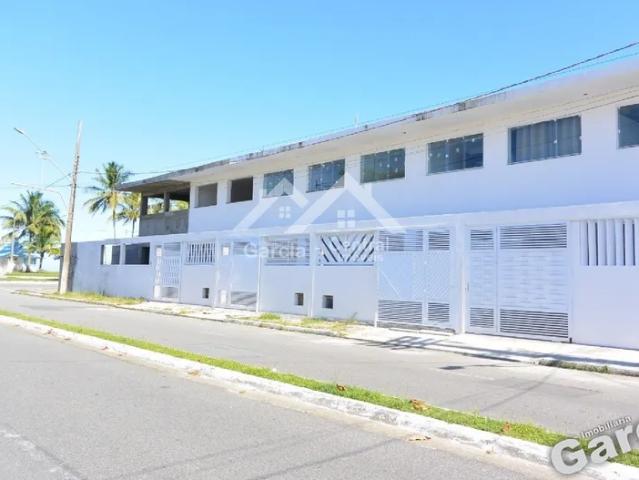 Sobrado com 2 Quartos e 2 banheiros à Venda, 76 m² por R$ 290.000