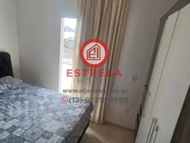 Sobrado com 2 Quartos e 2 banheiros à Venda, 93 m² por R$ 270.000