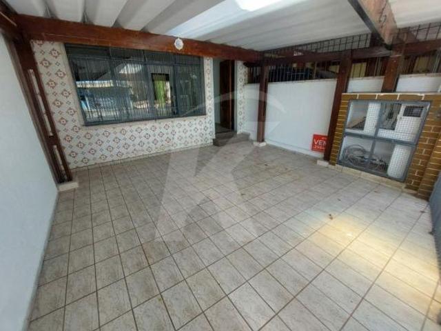 Sobrado com 2 Quartos e 2 vagas de Garagem, Confira !