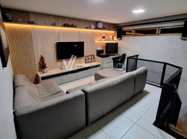 Sobrado com 2 Quartos e 3 banheiros à Venda, 140 m² por R$ 360.000