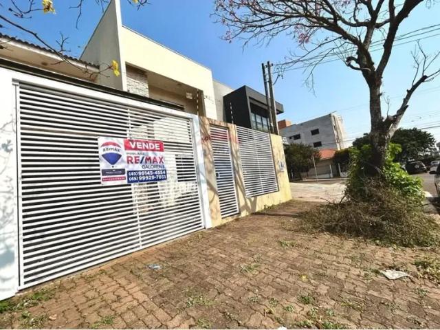 Sobrado com 2 Quartos e 3 banheiros à Venda, 145 m² por R$ 530.000