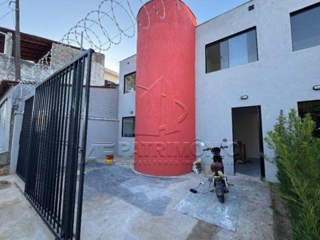 SOBRADO COM 2 QUARTOS Laranjeiras