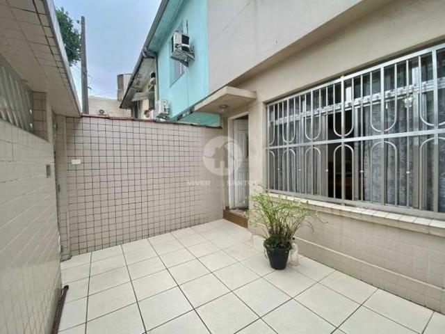 Sobrado com 2 quartos no bairro Macuco Santos