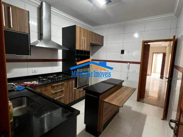 Sobrado com 2 quartos suítes, 2 vagas – Jaraguá, São Paulo/SP