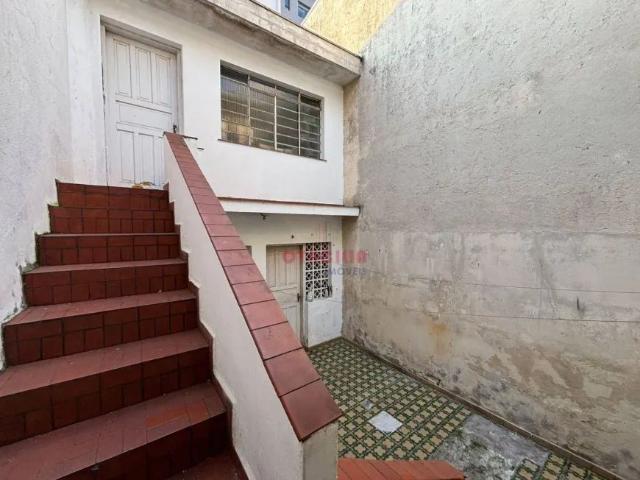 Sobrado com 2 Quartos para venda ou aluguel, 180m² Vila Dusi