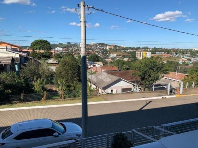 Sobrado com 2 quartos para venda por R$ 600.000