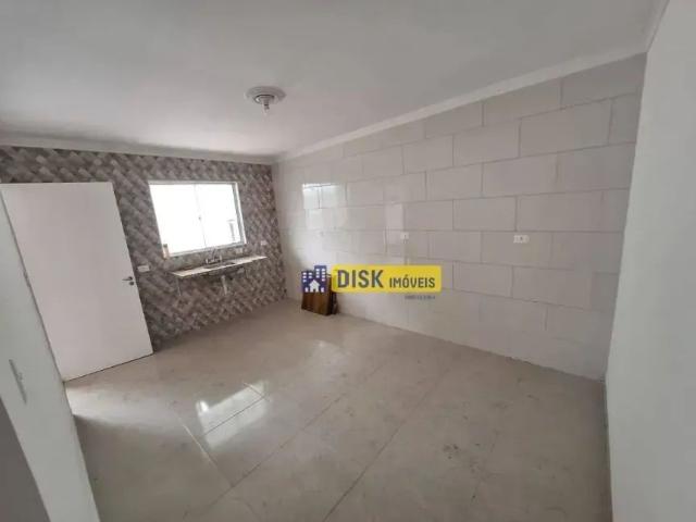 Sobrado com 2 Quartos para alugar, 130m² Centro