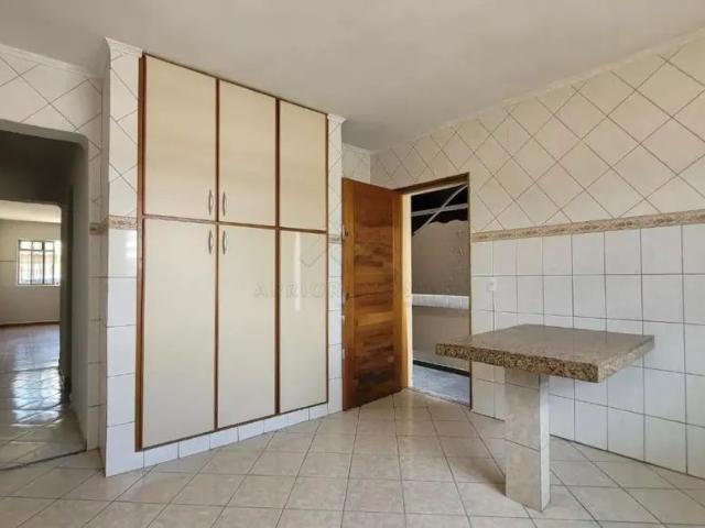 Sobrado com 2 Quartos para alugar, 161m² Jardim Pilar