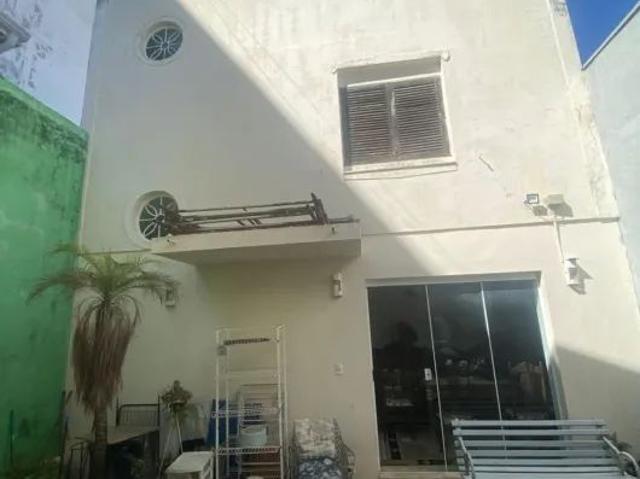 Sobrado com 2 Quartos para alugar, 200m² Vila Industrial