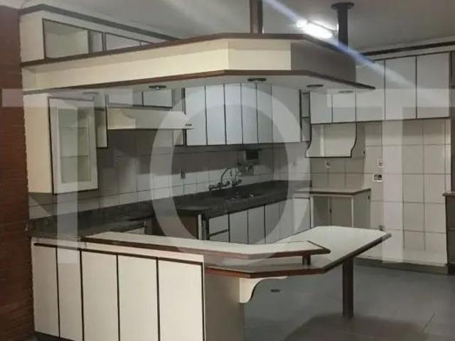 Sobrado com 2 Quartos para alugar, 230m² Jardim Santo Ignacio