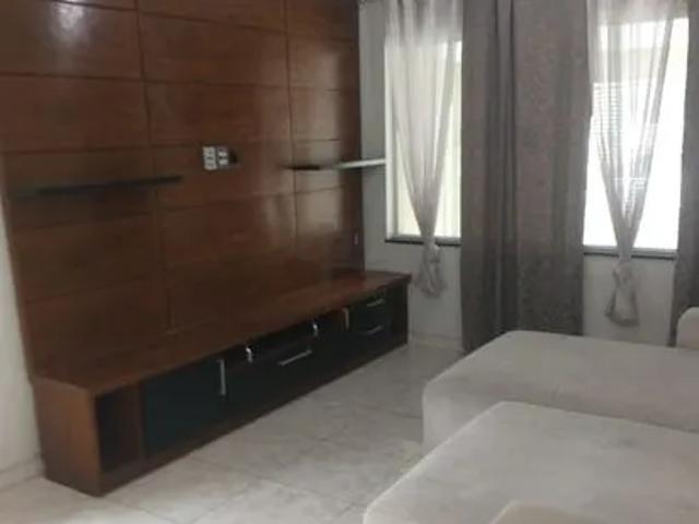 Sobrado com 2 quartos para alugar