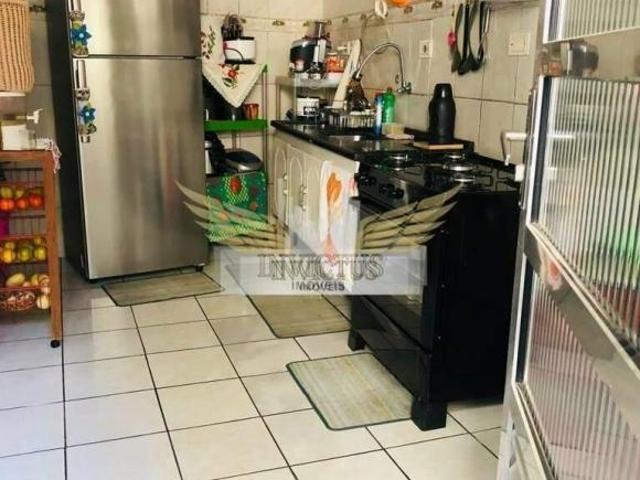 Sobrado com 2 Quartos para Comprar, 121m² Vila Guaraciaba, Santo André/SP