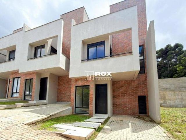 Sobrado com 2 quartos, quintal e terraço em condominio fechado à venda por R$ 629.000 Santa Cândid