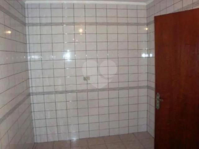 Sobrado com 2 quartos à venda em Vila Nivi SP