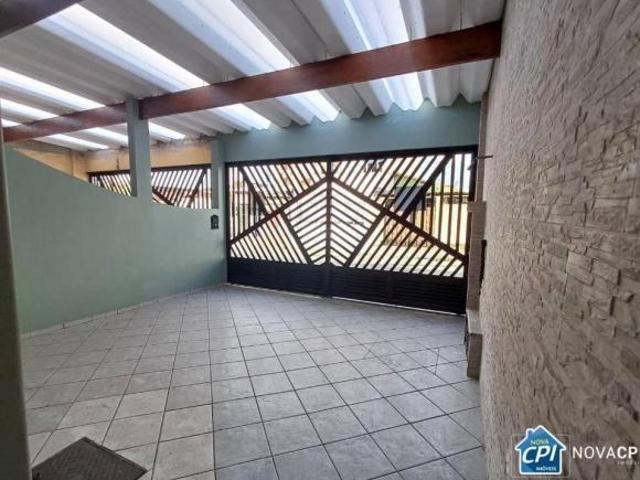 Sobrado com 2 Quartos Vila Guilhermina na Praia Grande/SP