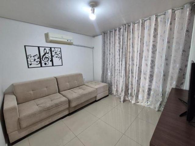 Sobrado com 2 suites 2 vagas de garagem coberta pátio amplo com