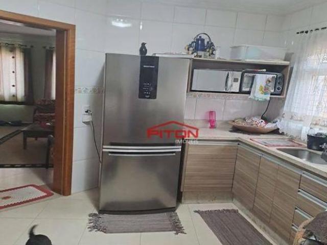 Sobrado com 2 suítes à venda por R$ 850.000 Penha SP