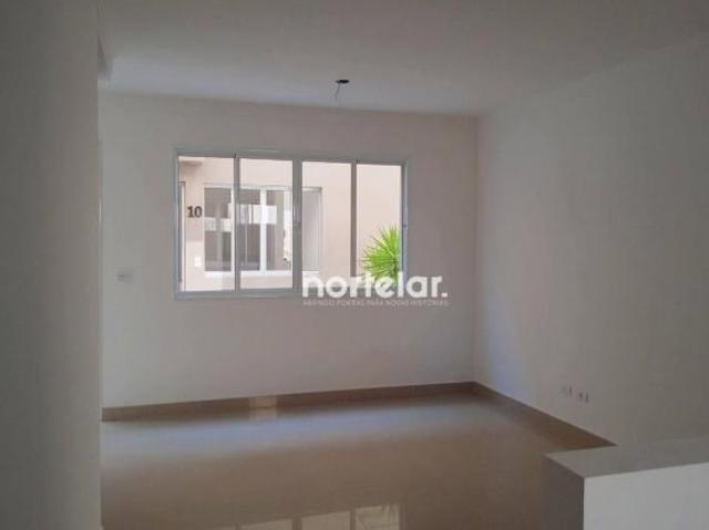Sobrado com 2 suítes à venda Vila Polopoli