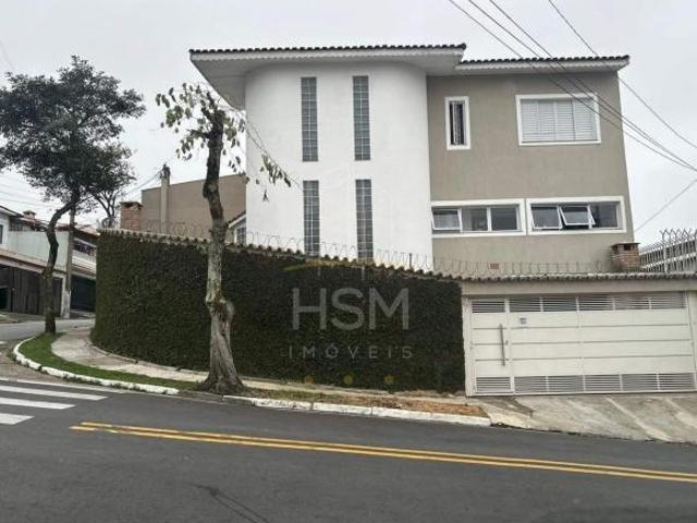 Sobrado com 2 Suites e 4 Vagas Bairro Assunção 137m² São Bernardo do Campo/SP