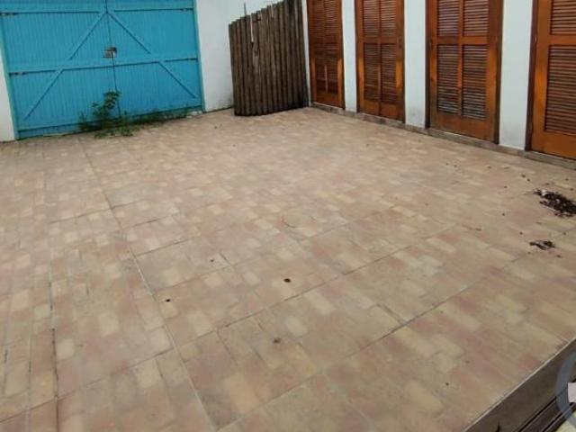 SOBRADO COM 2 SUÍTES NO ITAGUÁ