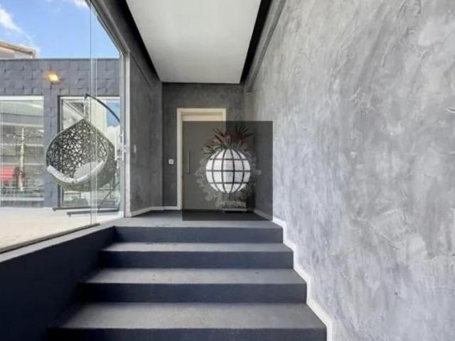 Sobrado com 315m² no Butantã