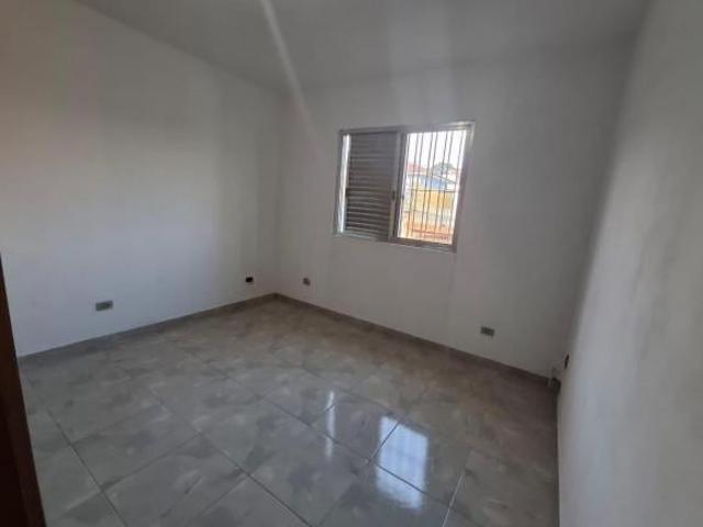 SOBRADO COM 3 ANDARES A VENDA!