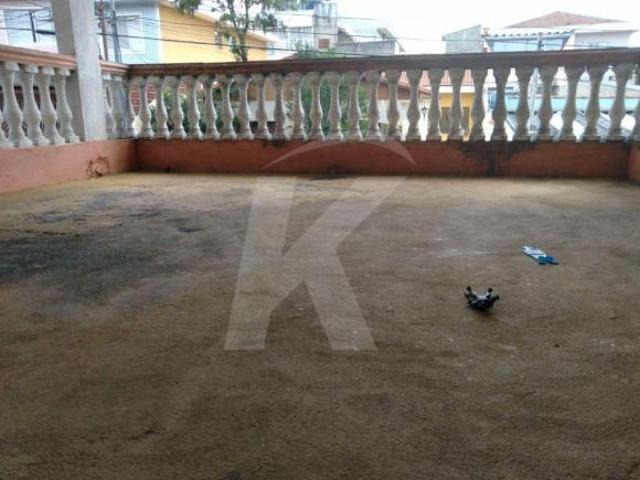 Sobrado com 3 andares e 2 vagas na Vila Medeiros