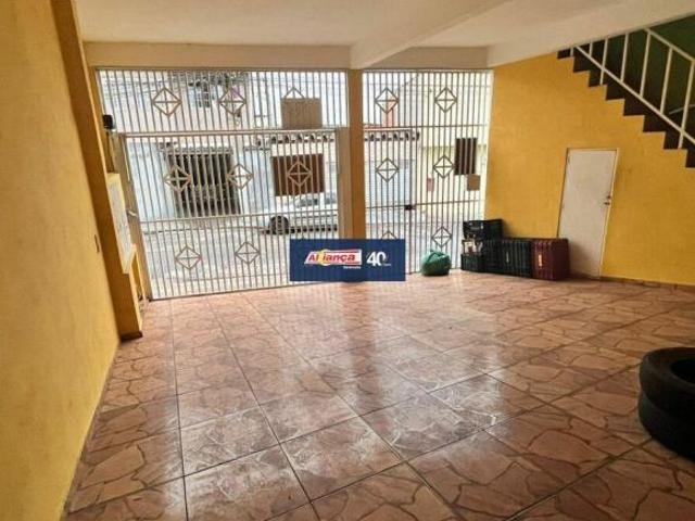SOBRADO COM 3 CASAS NO MESMO TERRENO