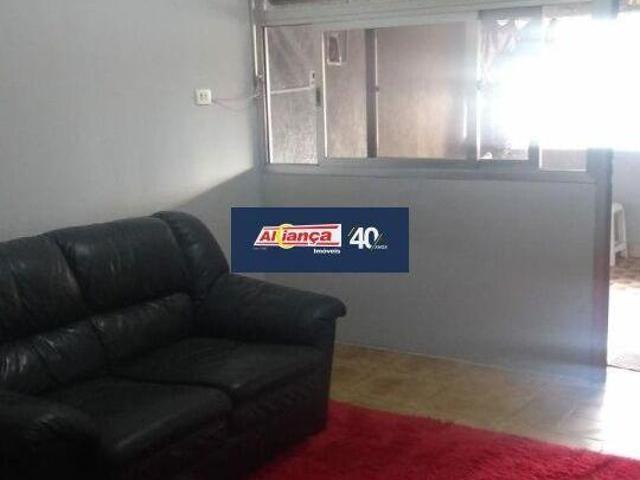 SOBRADO COM 3 CASAS E 2 ATÉ 3 GARAGENS OU PONTO COMERCIAL PERTO DO HMU, NO MACEDO EM GUARULHOS, SP