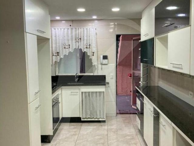 Sobrado com 3 casas separadas, 7 dormitórios, sendo 1 suíte, 3 vagas, 320 m², Vila Aurora, São Paulo
