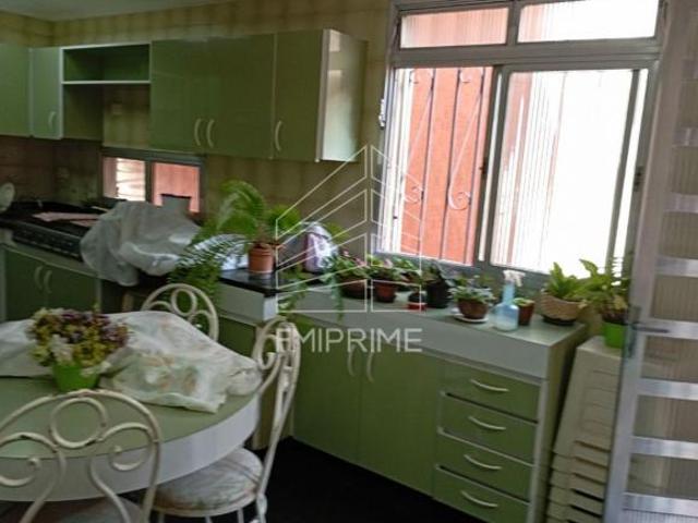 Sobrado com 3 domitórios e 2vagas Vila Romana Rua plana e arborizada