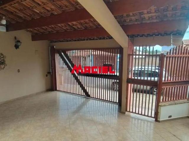 SOBRADO COM 3 DORM, 1 SUÍTE COM CLOSET VILA ANTONIO ALGUSTO CAÇAPAVA SP