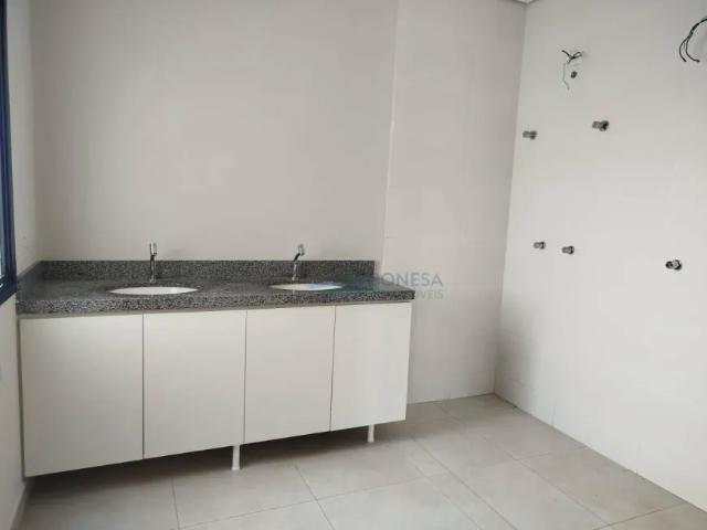 Sobrado com 3 dormitórios para alugar, 190 m² por R$ 6.500,00/mês Jardim da Luz Londrina/PR