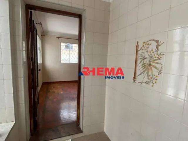 Sobrado com 3 dormitórios para alugar, 133 m² por R$ 7.315,01/mês Aparecida Santos/SP