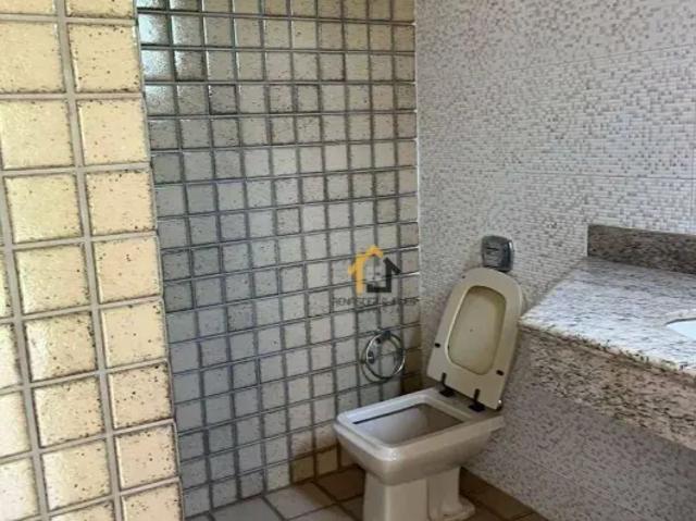 Sobrado com 3 dormitórios para alugar, 700 m² por R$ 15.000/mês Jardim Francisco Fernandes São J