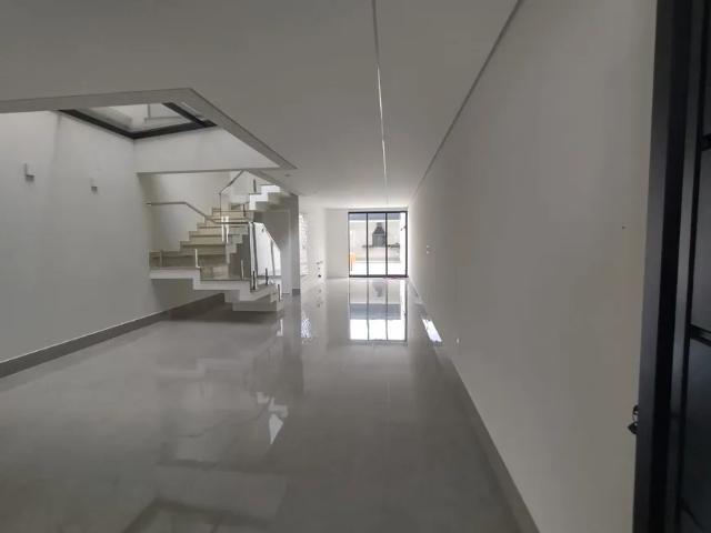 Sobrado com 3 dormitórios Sendo 3 Suítes e 4 Vagas à venda, 200 m² Rudge Ramos São Bernardo do C